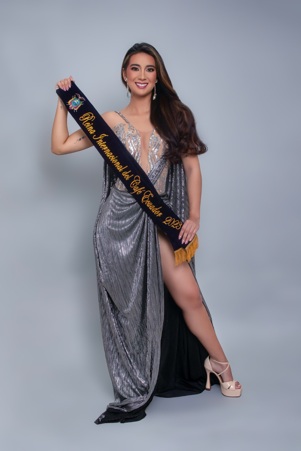 Emily Mora representará a Ecuador en el Reinado Internacional del Café ...
